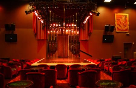 Deja Vu - Saginaw, MI 48604 - (989)791-3080 | ShowMeLocal.com